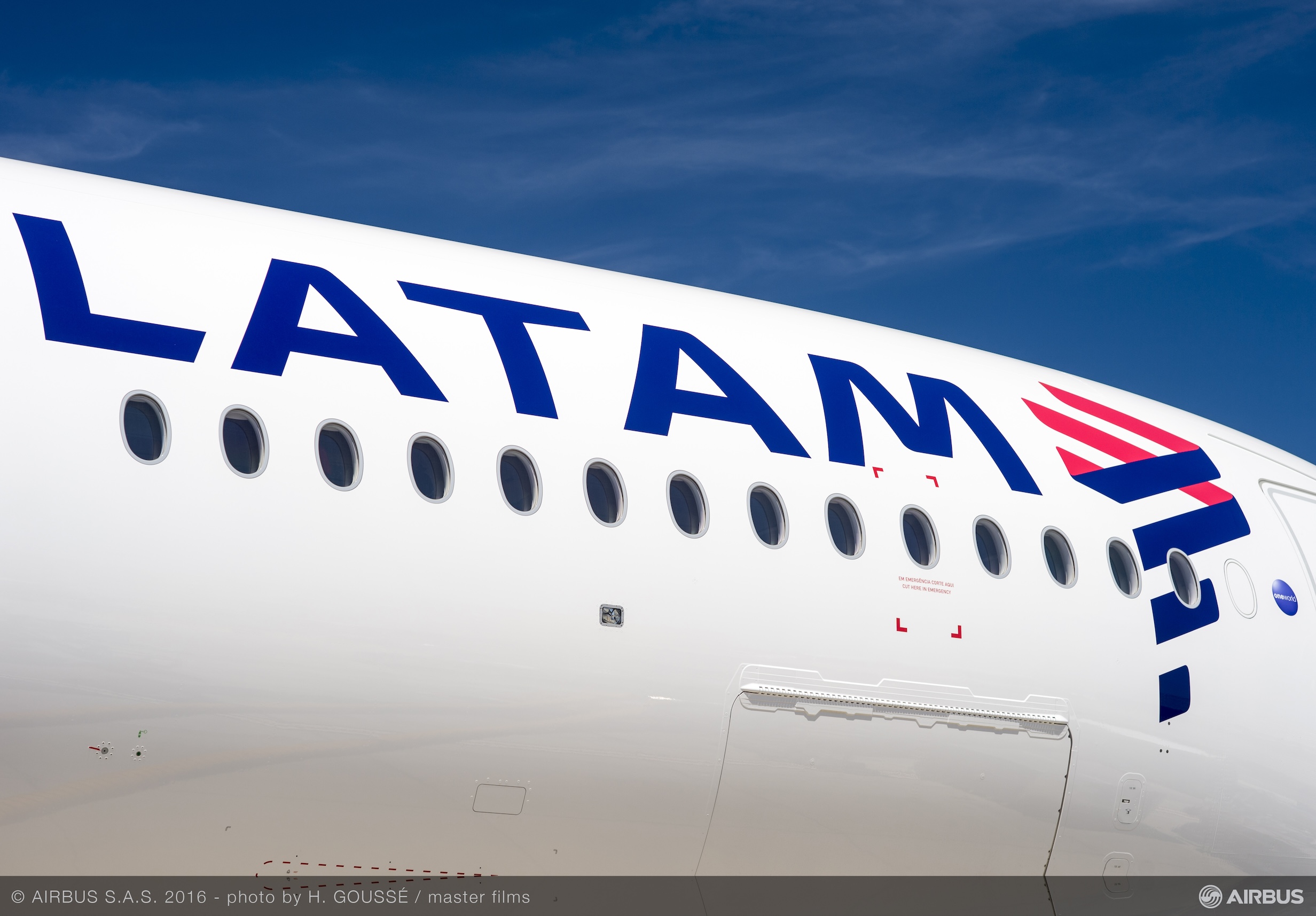 Latam Airlines Logo