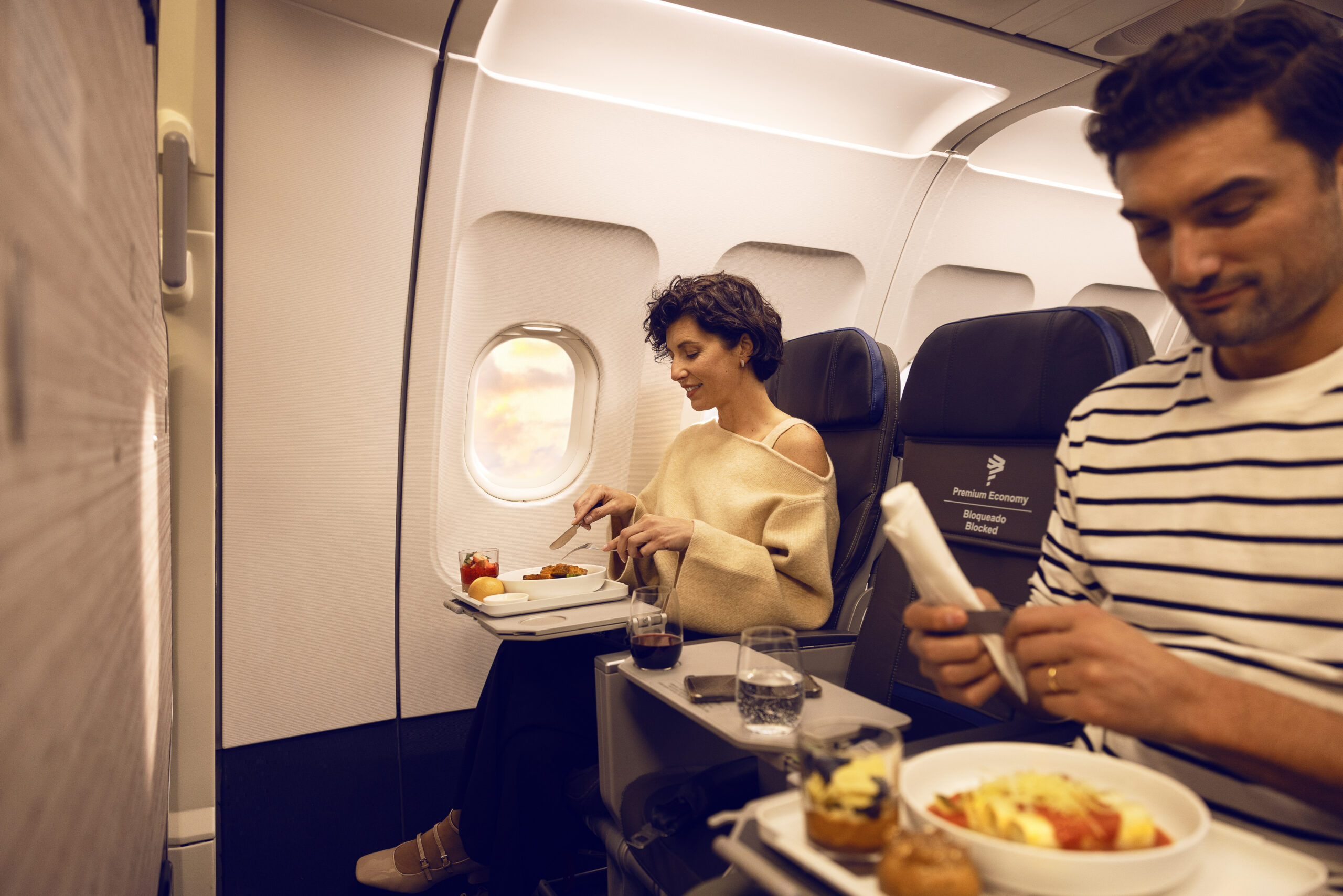 Cabine Premium Economy | LATAM Airlines