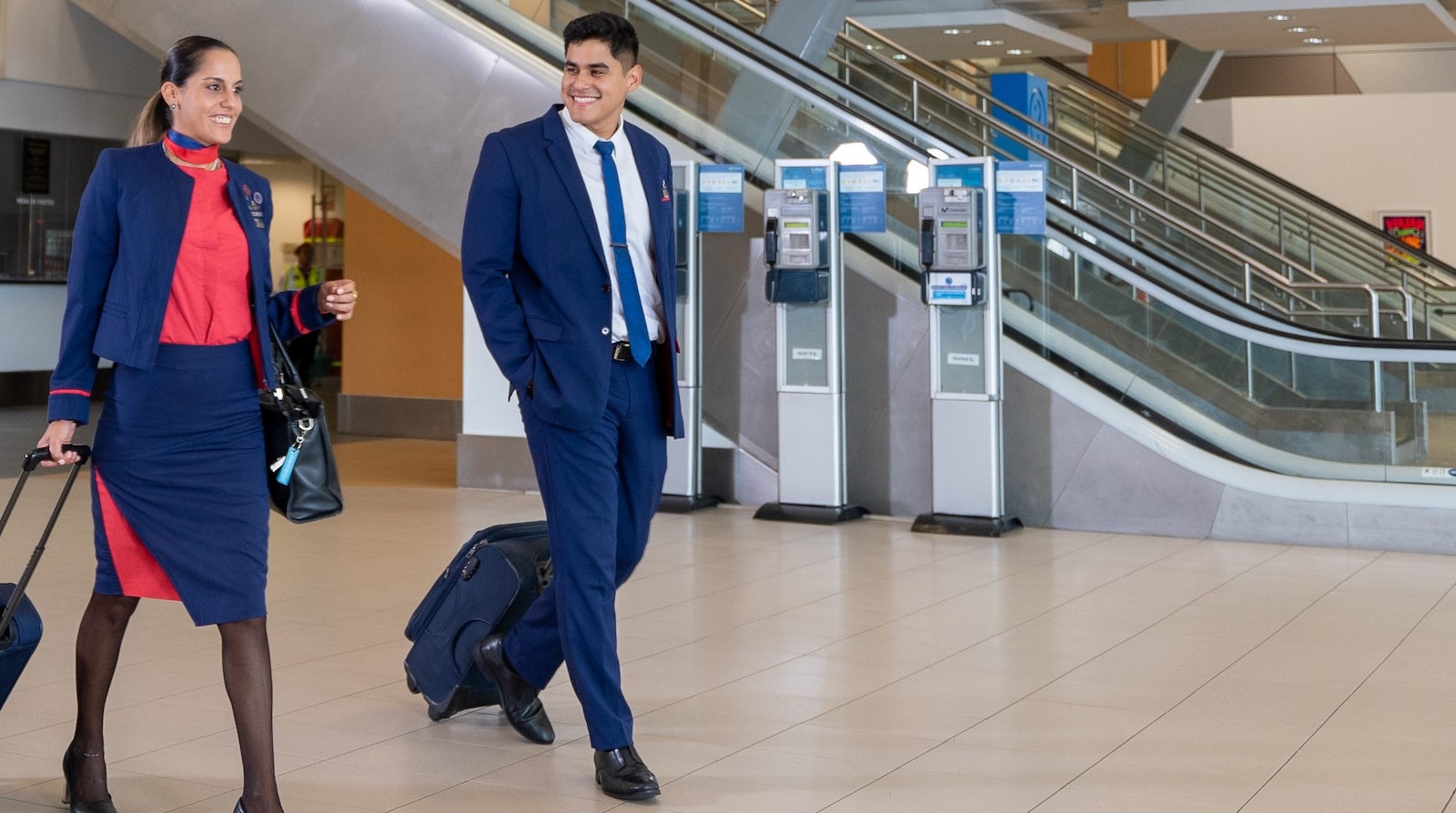 Cabin Crew Member | LATAM Airlines