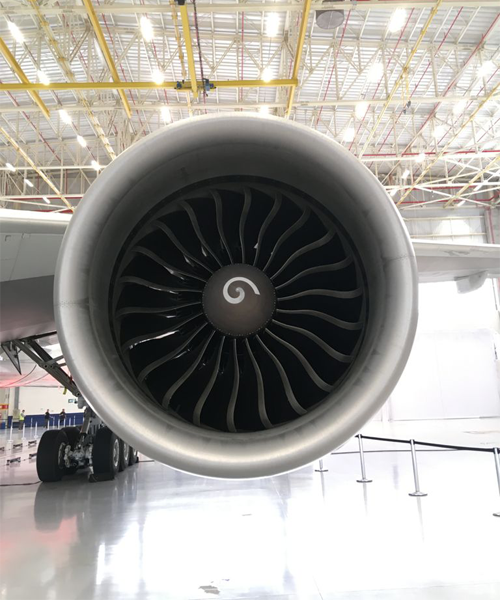Mantenimiento de los motores de los aviones | LATAM Airlines
