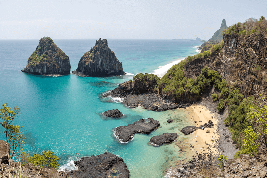 Fernando de Noronha: el lujo de desconectar en una isla paradisiaca ...