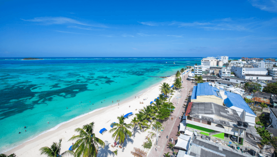 5 playas con aguas cristalinas y cálidas en el Caribe | LATAM Airlines
