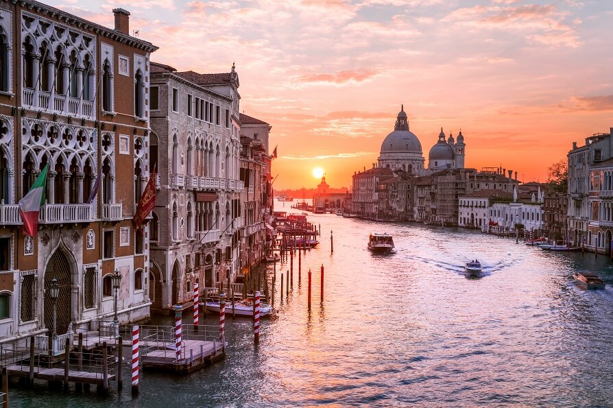 Venecia en detalle: descubre el encanto de la ciudad flotante | LATAM ...