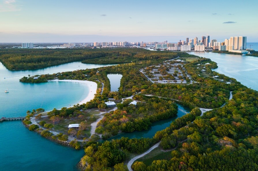 Confira a lista dos 3 melhores lugares para passar o verão em Miami e ...